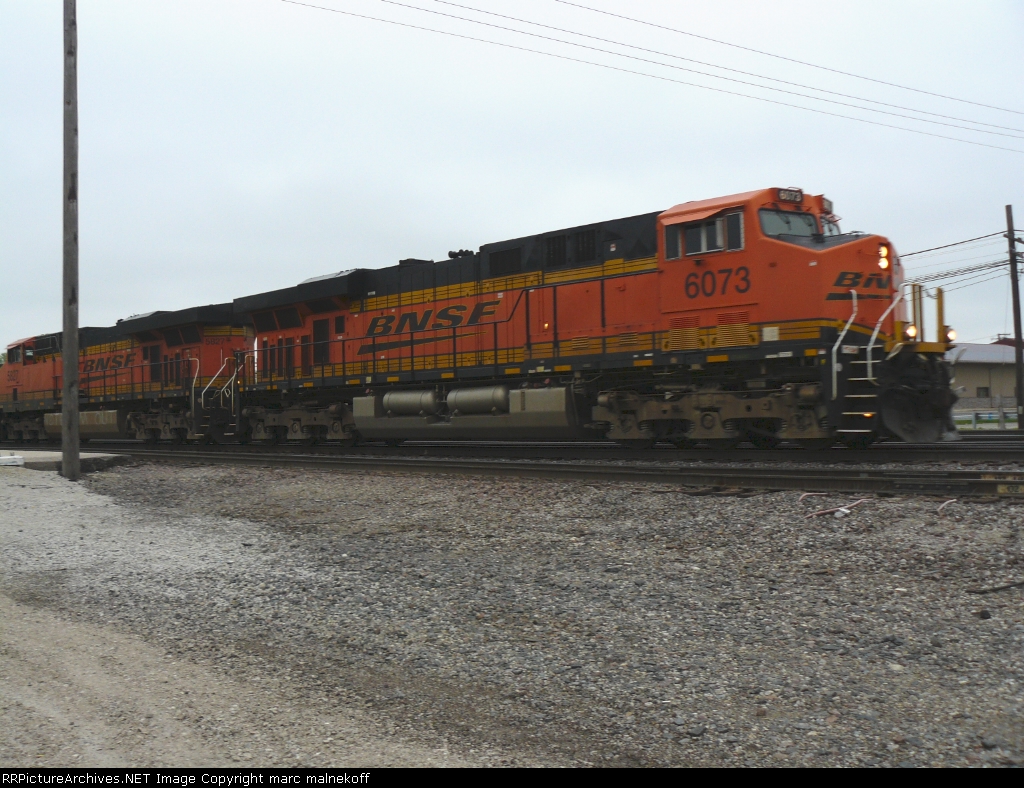BNSF 6073